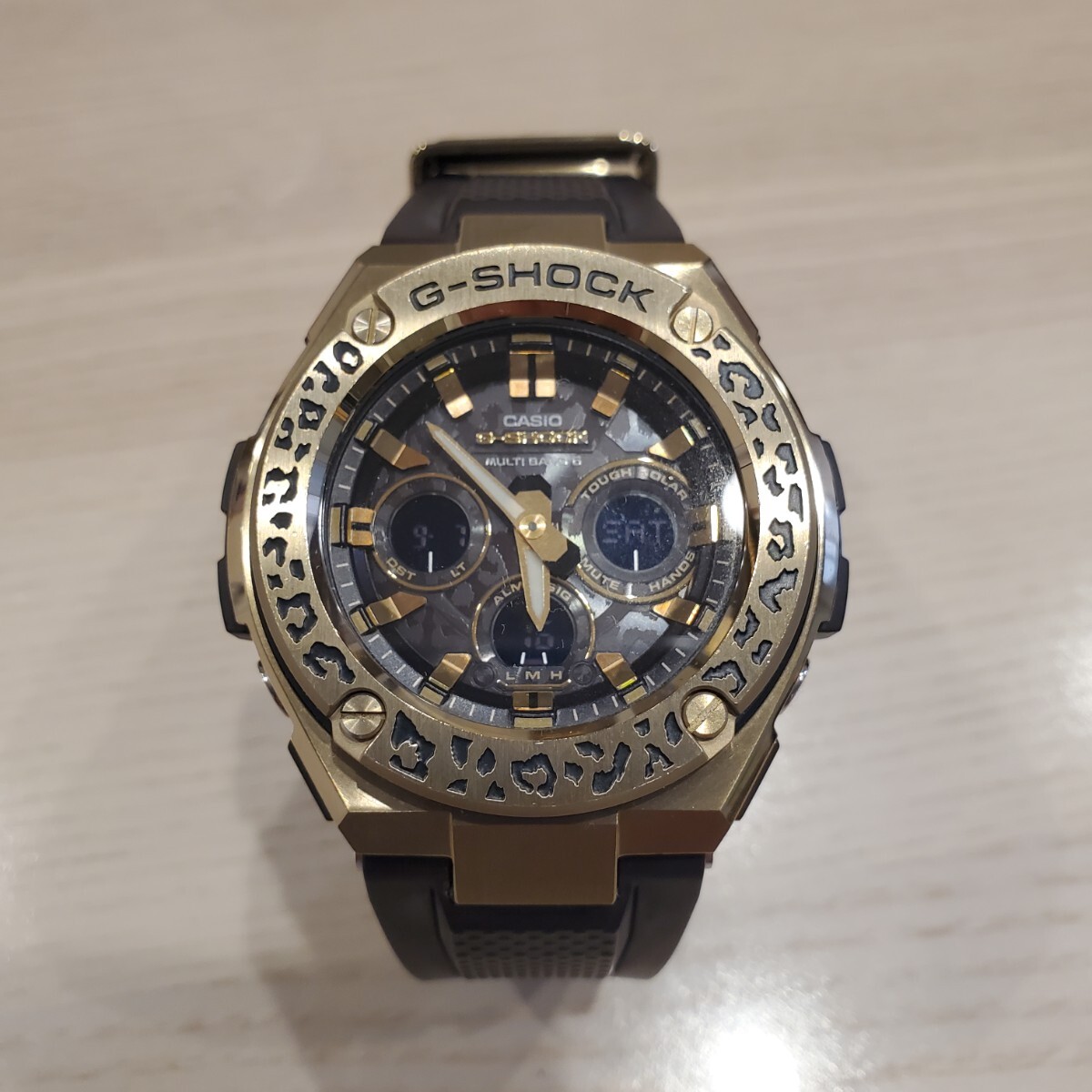 G-SHOCK WILDLIFE PROMISING GST-W310WLP カシオ Gショック ジー G-SHOCK WILDLIFE PROMISING GST-W310WLP カシオ Gショック ジー