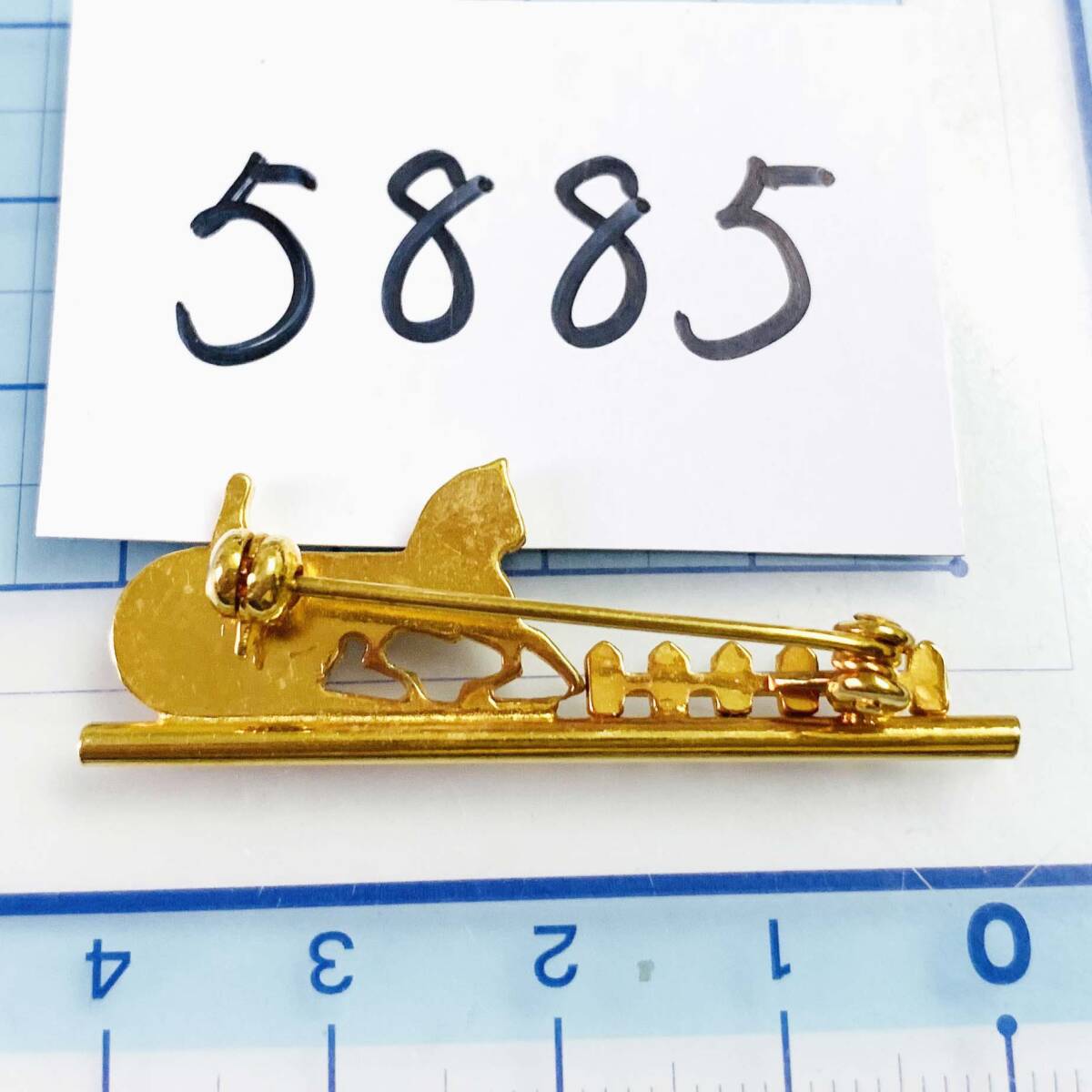 Yahoo!オークション - 美品 馬車 ゴールド ブローチ No.5885