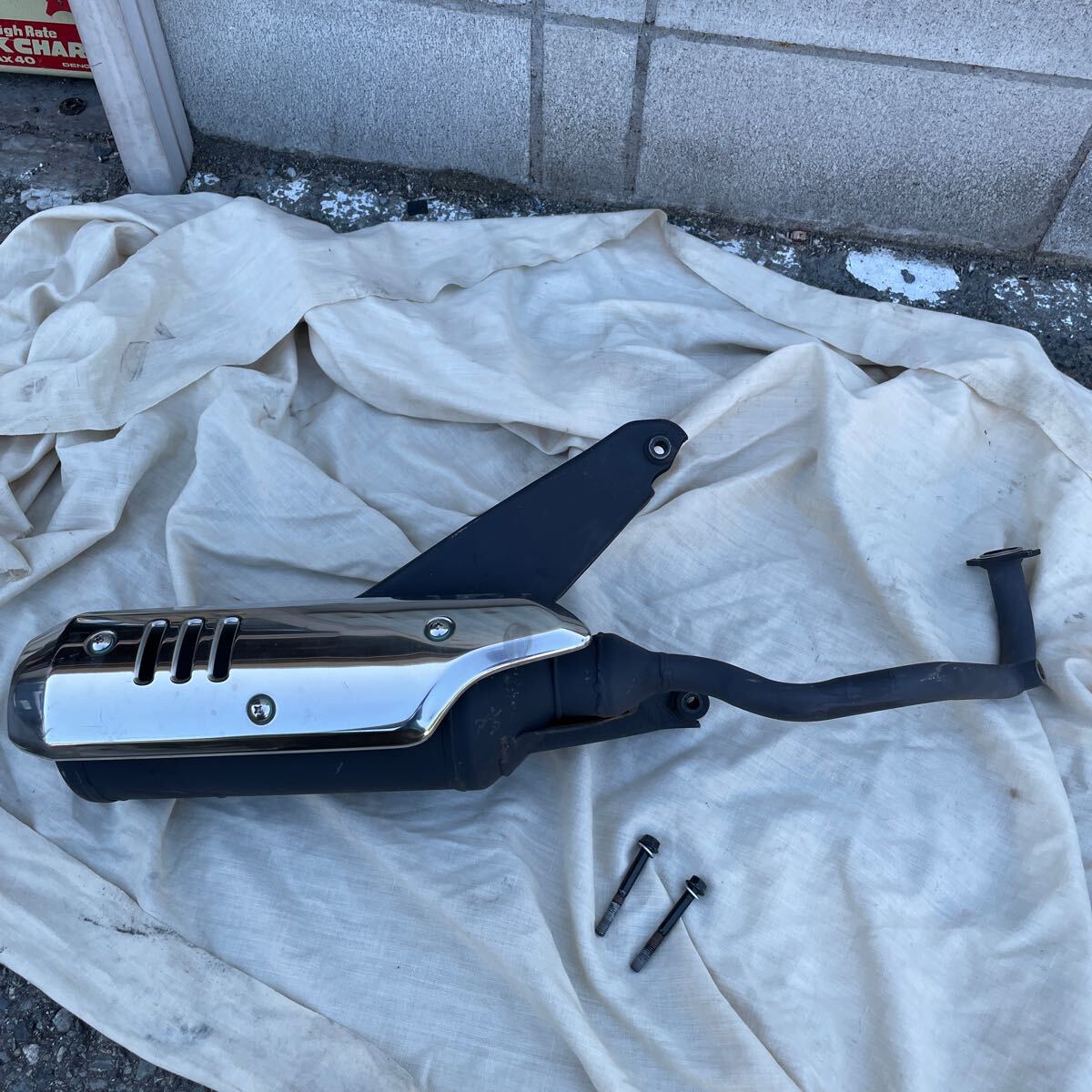 Yahoo!オークション - プジョー ジャンゴ125 純正マフラー 刻印peugeot...