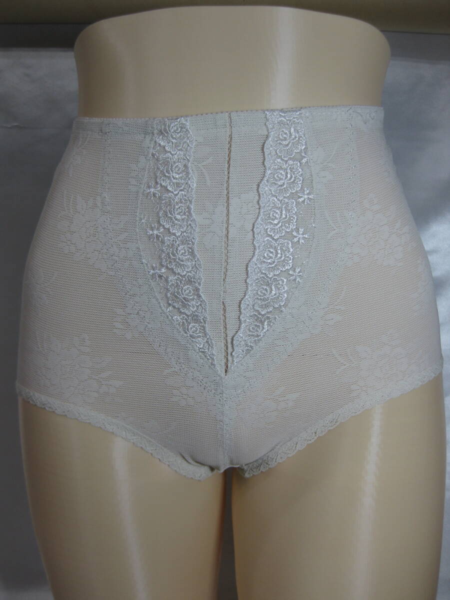 Yahoo!オークション - ガードル 76サイズ 【G270】