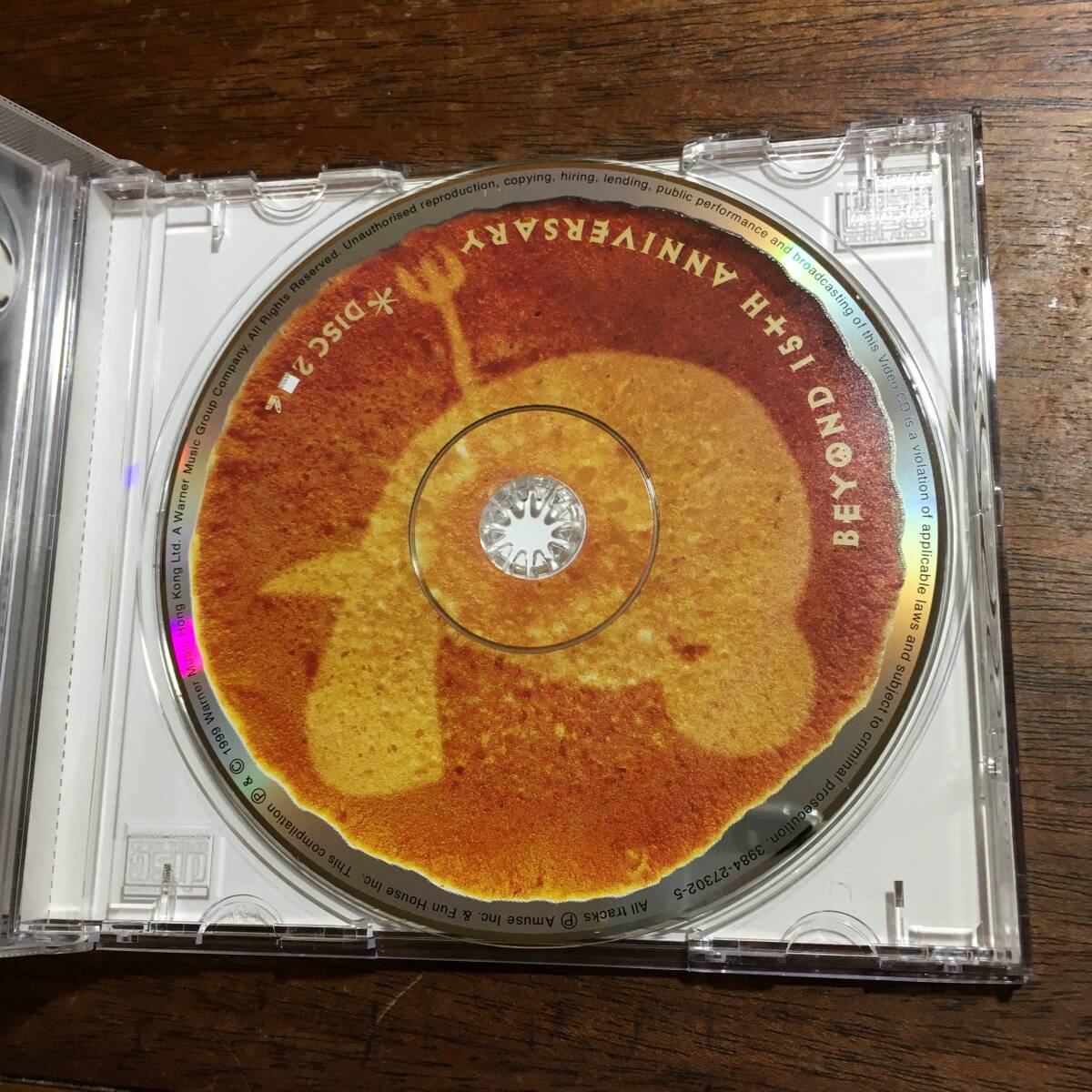 Yahoo!オークション - 1993年アンプラグドLIVE 2VCD(ビデオCD) / Beyon...