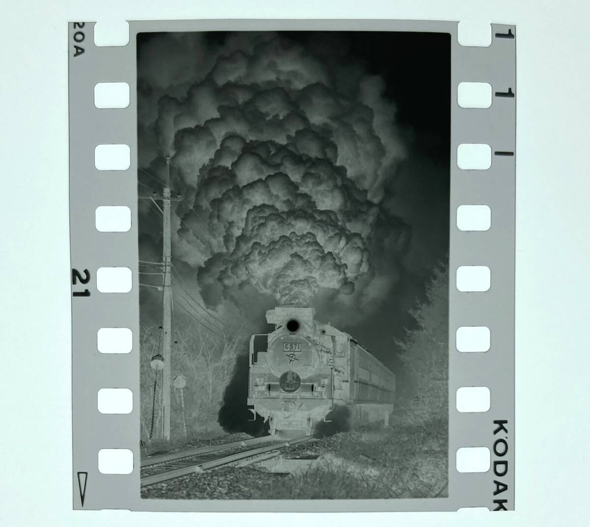 Yahoo!オークション - 35ミ白黒ネガ10枚 C57やまぐち号・C56...