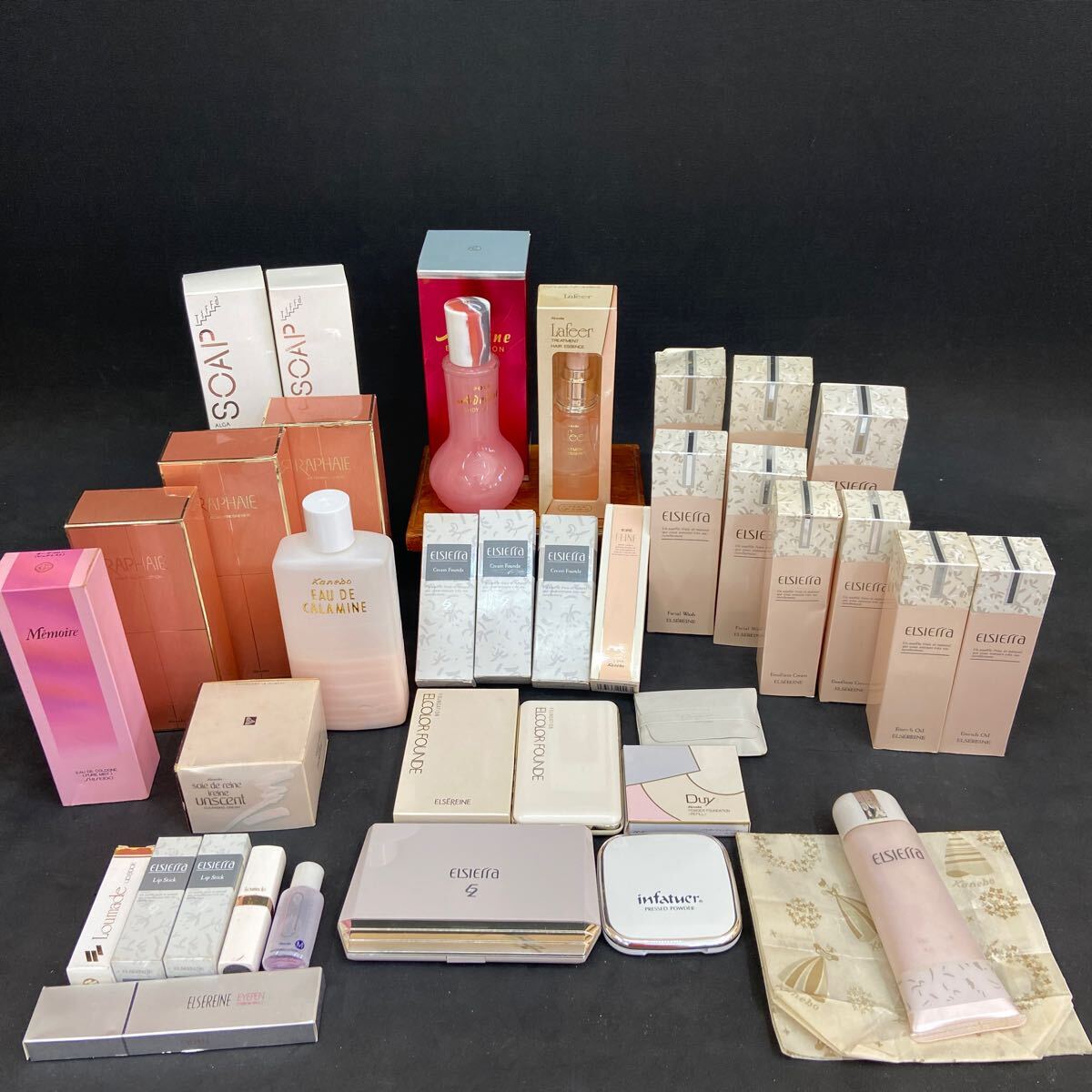 Yahoo!オークション - G858 【スキンケア・コスメまとめて 】エルシェ...