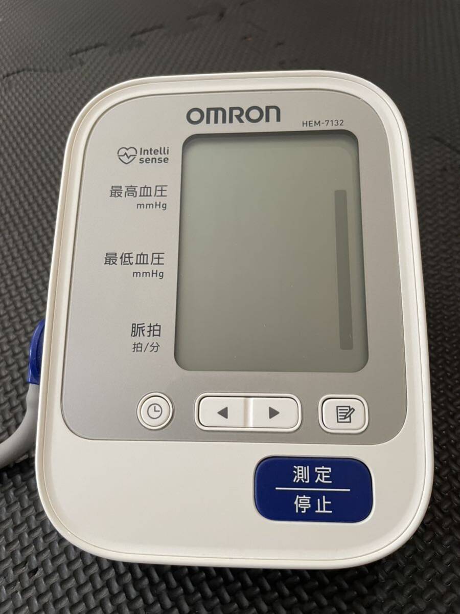 Yahoo!オークション - オムロン 血圧計 HEM-7132 OMRON