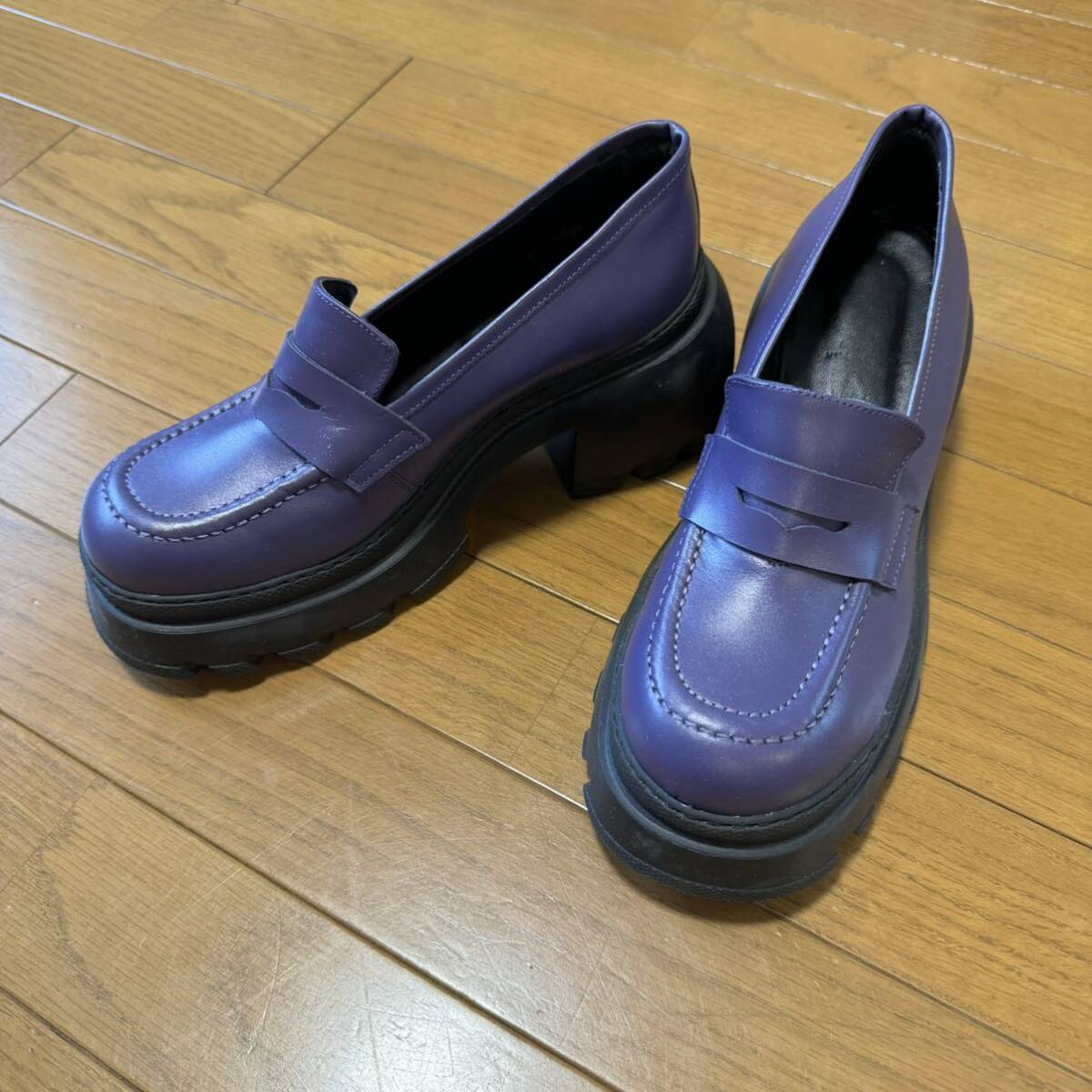 Yahoo!オークション - 8by yoox紫チャンキーソールローファー靴