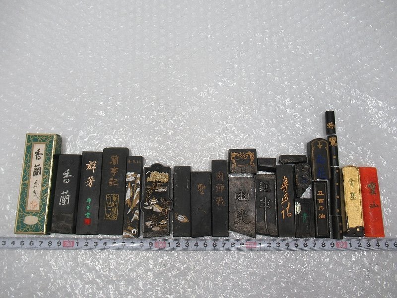 D3010 上海墨廠 徽州査二妙堂 古梅園 墨運堂 他 青墨 香蘭 肉弾戦 五百斤油 等 書画墨 まとめて 414g 書道具 10(その他)｜売買されたオークション情報、yahooの商品情報を ...
