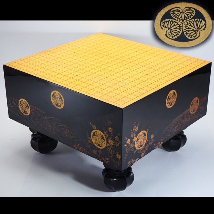治 時代囲碁道具 黒漆 徳川家葵御紋蒔絵入 囲碁盤 幅 45.2cm 大名道具 徳川家 金蒔絵 碁笥 囲碁 CT11(囲碁)｜売買されたオークション情報、yahooの商品情報をアーカイブ公開 ...