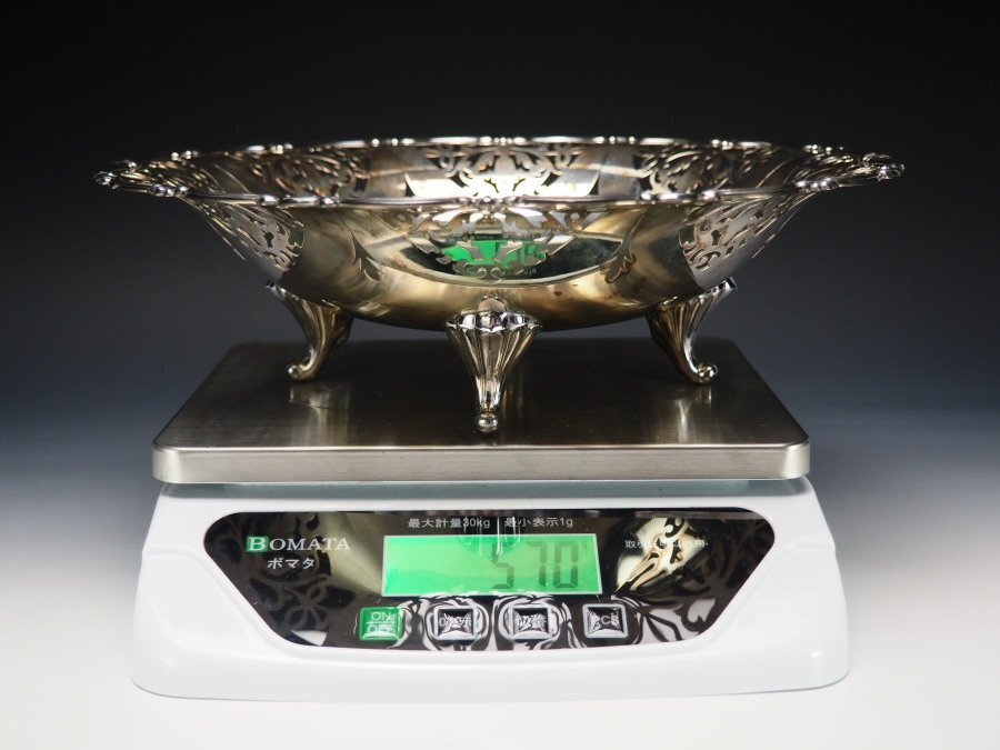 治 宮本商行製 純銀製 STERLING SILVER 透紋菓子器 箱付 幅27.9cm 銀重570g 菓子皿 果物皿 コンポート 茶道具 BAG08(銀製)｜売買されたオークション情報 ...