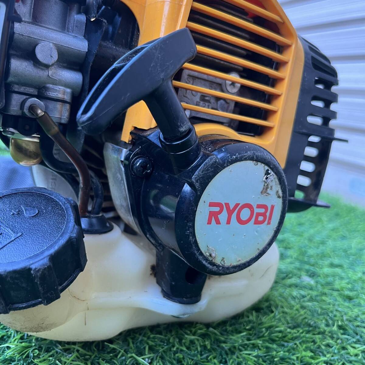 Yahoo!オークション - 【名古屋発】刈払機 リョービ RYOBI / EKM-2300 ...