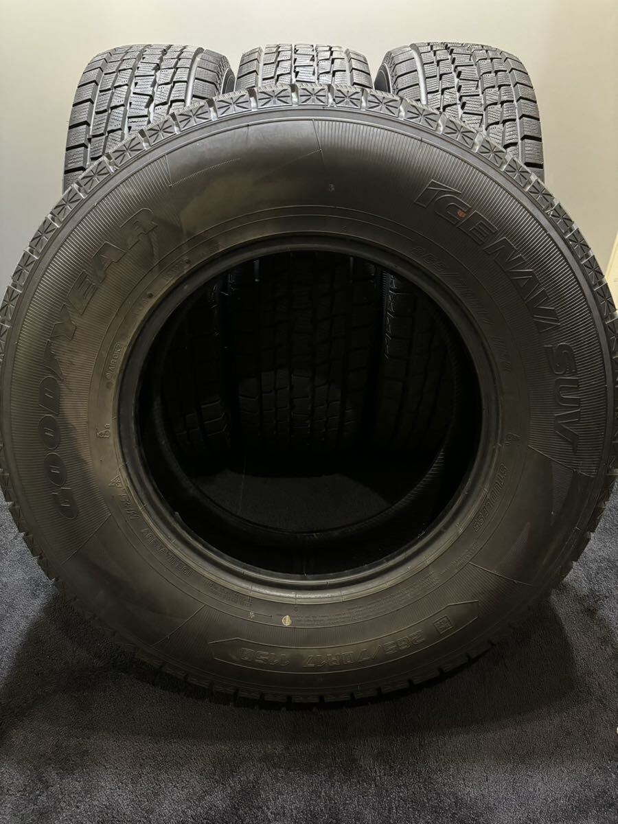 Yahoo!オークション - 265/70R17 GOODYEAR/ICE NAVI SUV 22年製 スタ...