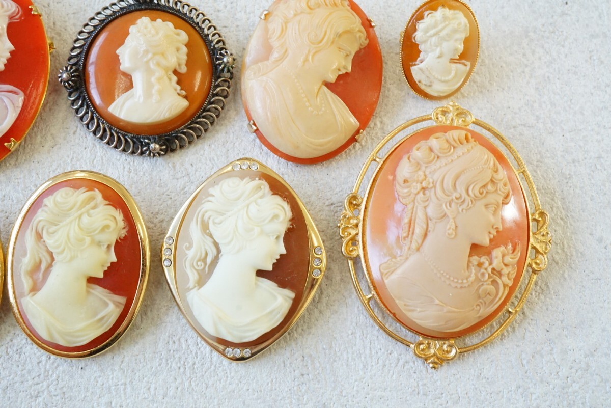 Yahoo!オークション - B367 カメオ系 貴婦人 人像 ブローチ 10点セット...
