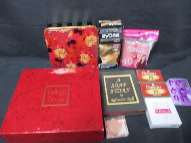 Yahoo!オークション - 未使用 コスメ syoss 2-A スモーキーベージュ 白...