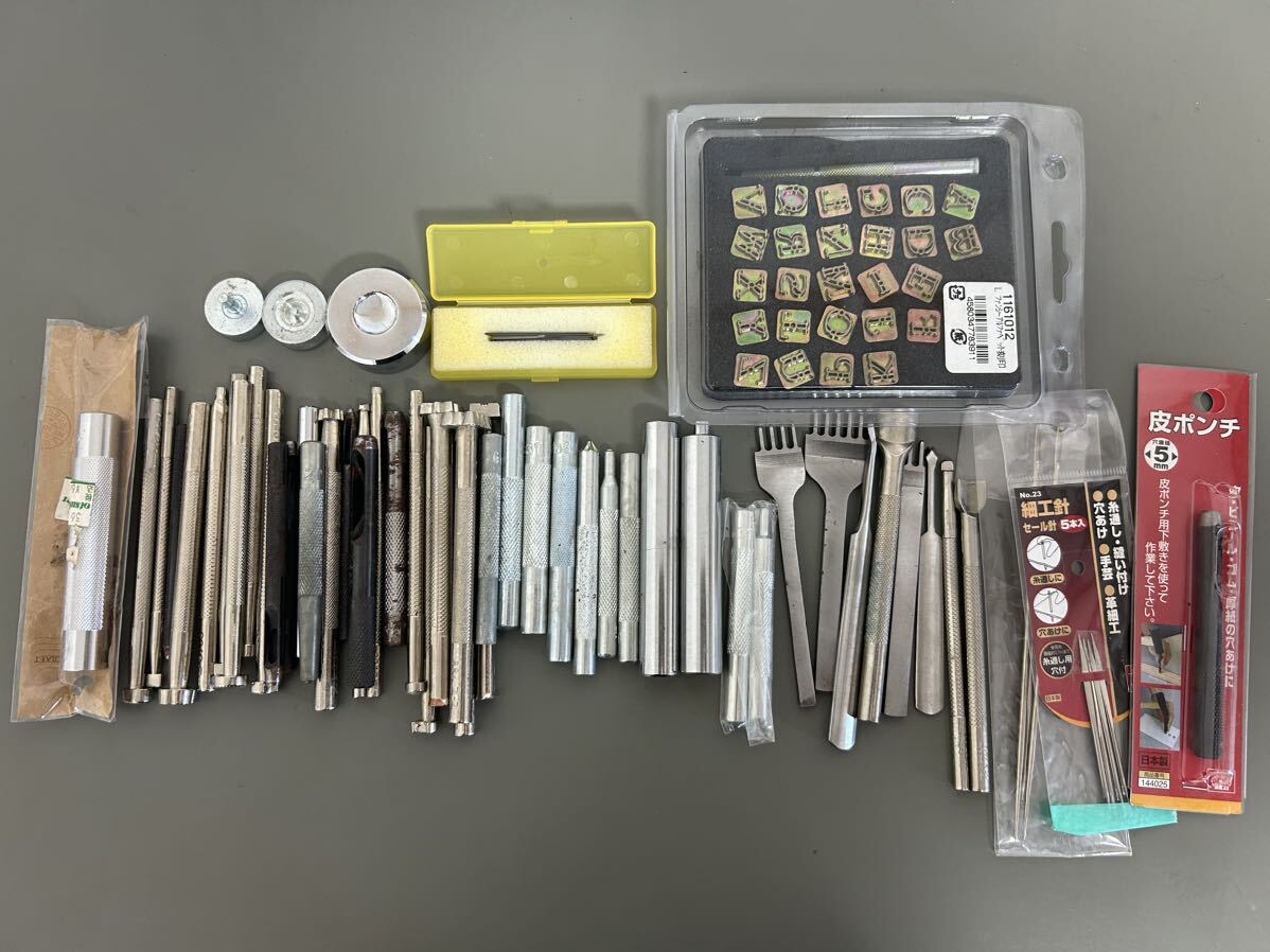 革細工道具まとめ売り 刻印 皮ポンチなど 工具 品(ポンチ、刻印)｜売買されたオークション情報、yahooの商品情報をアーカイブ公開 - オークファン（aucfan.com）