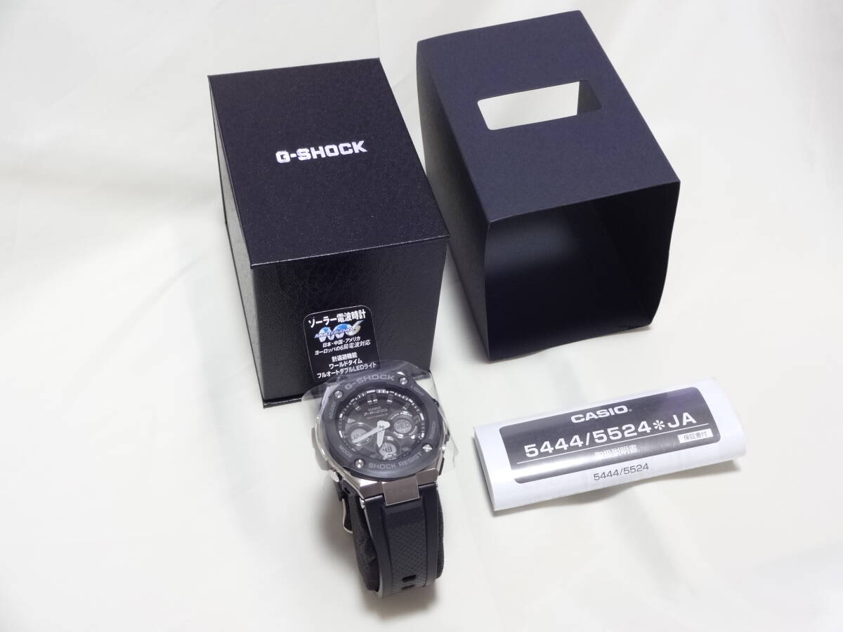 新品・未使用】カシオ Gショック GST-W300-1AJF Gスチール G 新品・未使用】カシオ Gショック GST-W300-1AJF Gスチール G