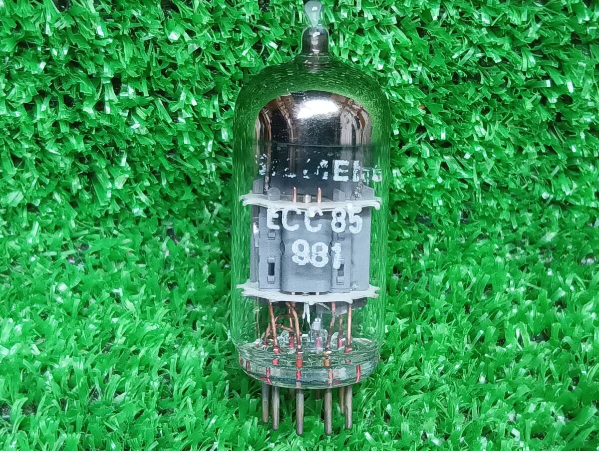 Yahoo!オークション - ECC85/6AQ8 SIEMENS /シーメンス 中古 試験済み ...