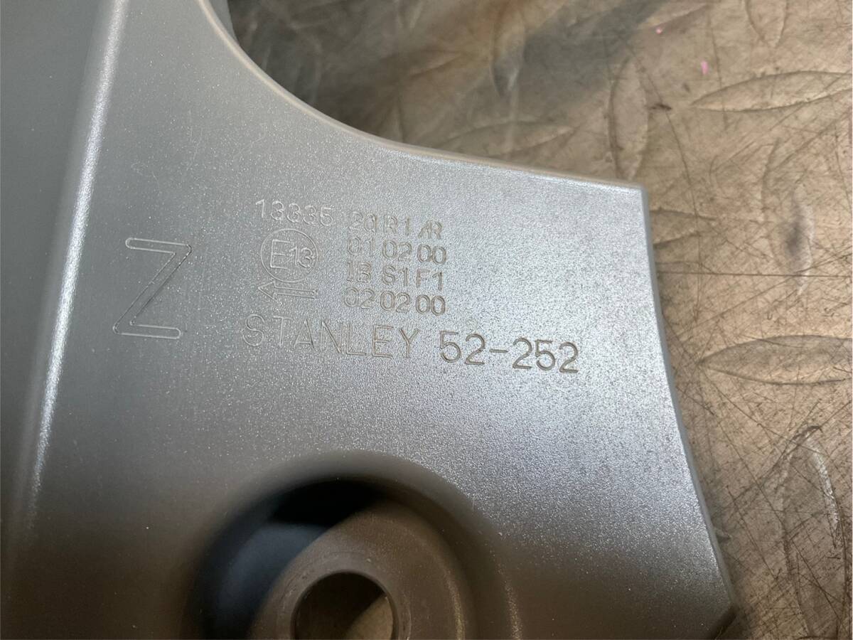 Yahoo!オークション - S82 トヨタ アクア NHP10 左テールランプ LED 52...