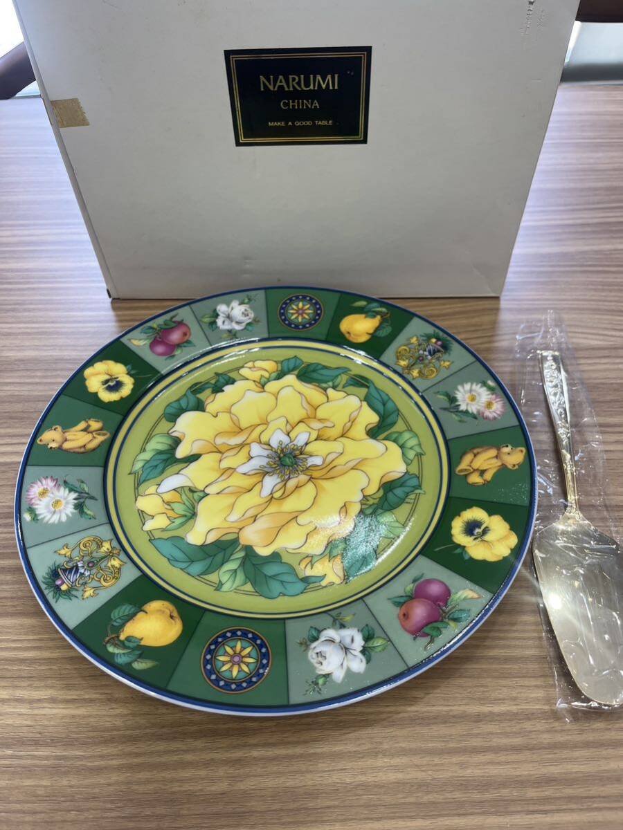 NARUMI ナルミ ファインチャイナ プレート 大皿 洋食器 ディナー皿 6960-1342 約27cm(ナルミ)｜売買されたオークション情報、yahooの商品情報をアーカイブ公開 ...