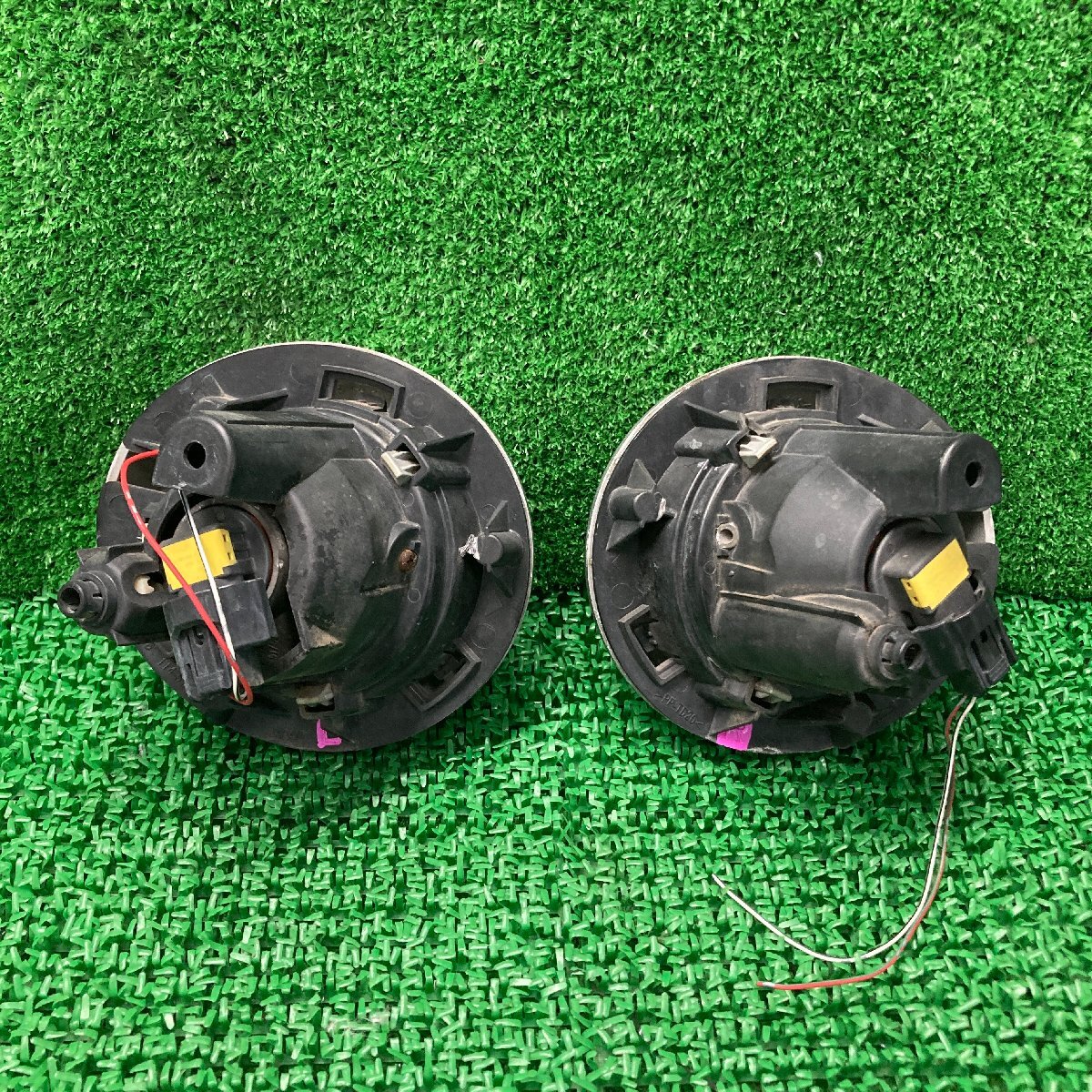 Yahoo!オークション - ミラココア G L675S 左右 フォグランプ フォグ...