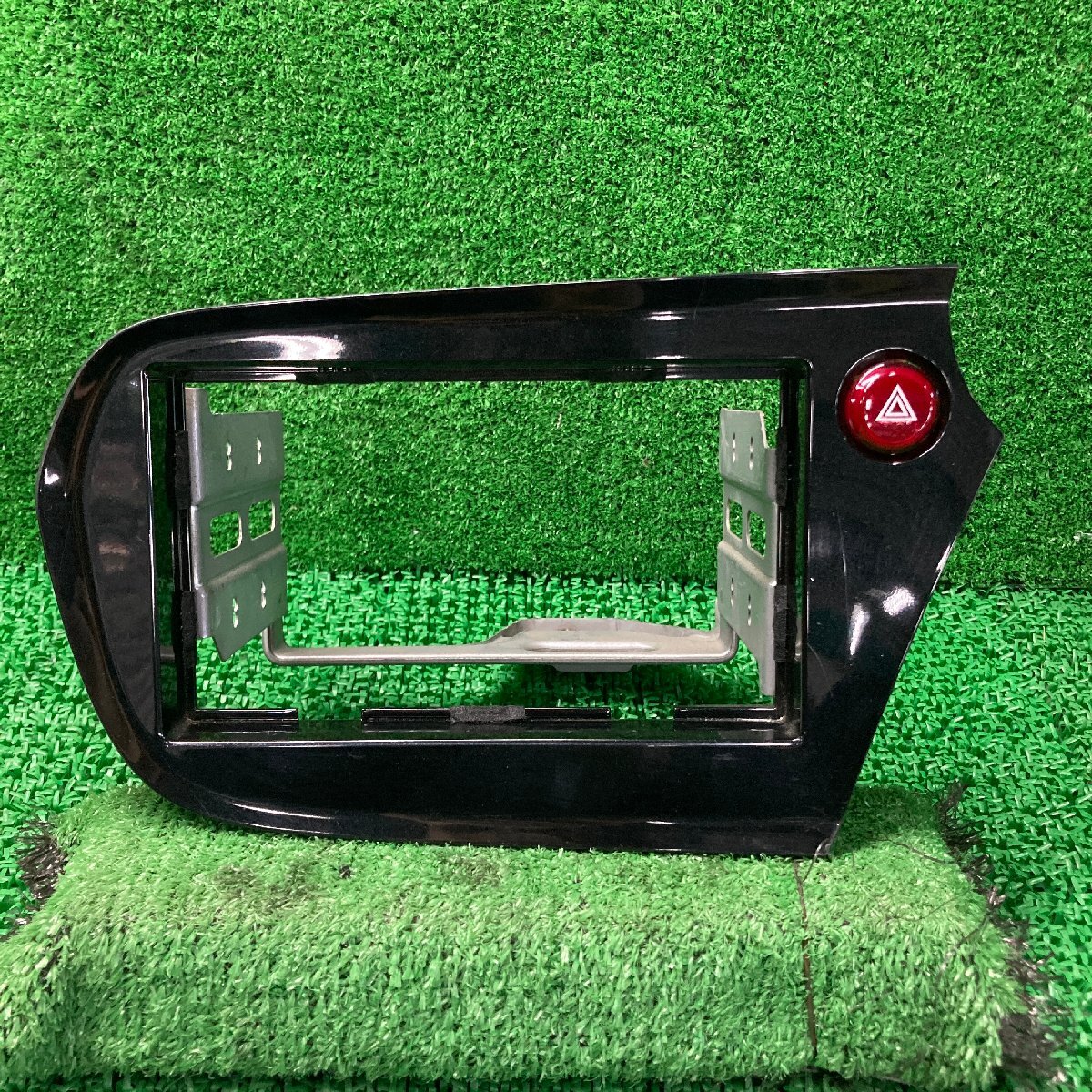 Yahoo!オークション - インサイト L ZE2 オーディオパネル ブラケット...