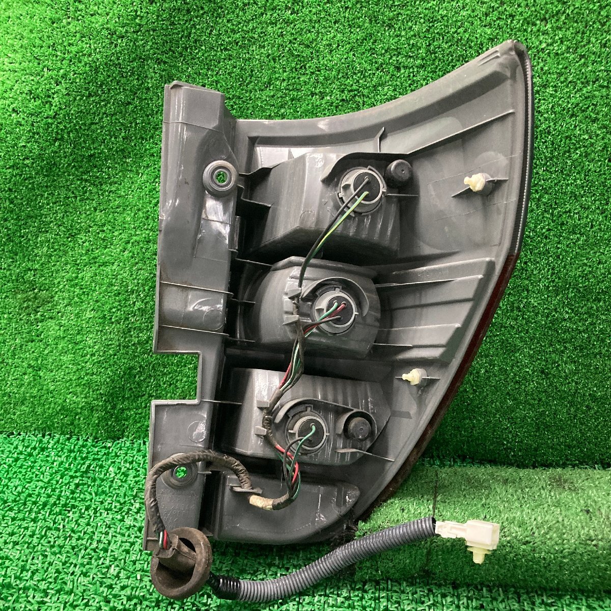 Yahoo!オークション - ゼスト JE1 W 左 テールランプ テールライト ST...