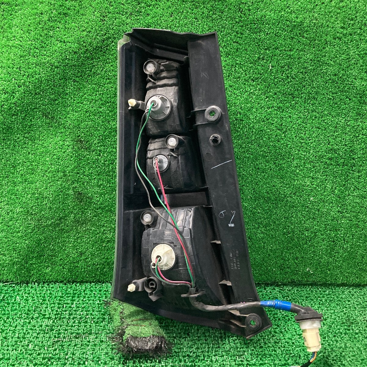 Yahoo!オークション - ワゴンRスティングレー MH23S T 右 テールラン...