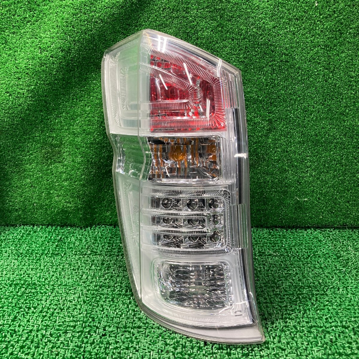 Yahoo!オークション - ステップワゴン RK5 Z 左 テールランプ テール...