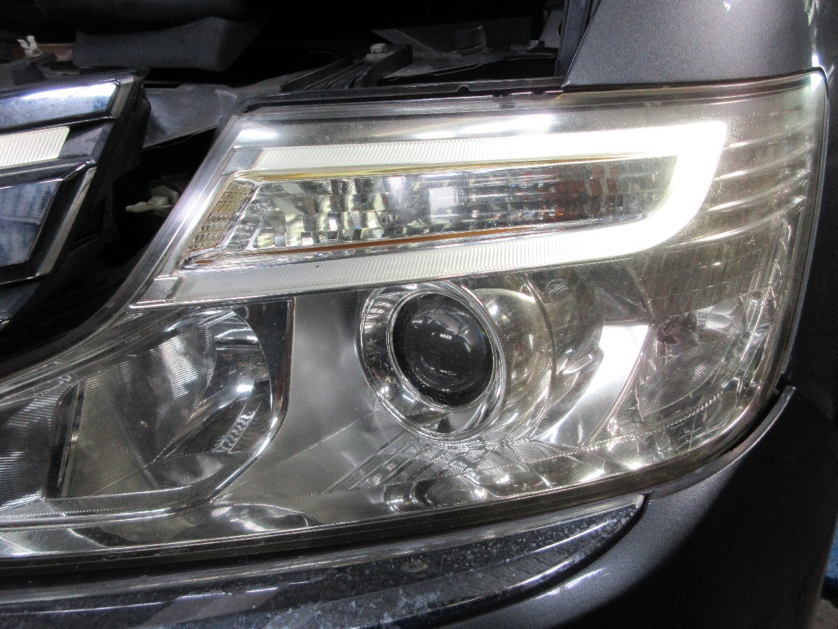 Yahoo!オークション - ステップワゴン RK5 Z 左右 ヘッドランプ ヘッ...