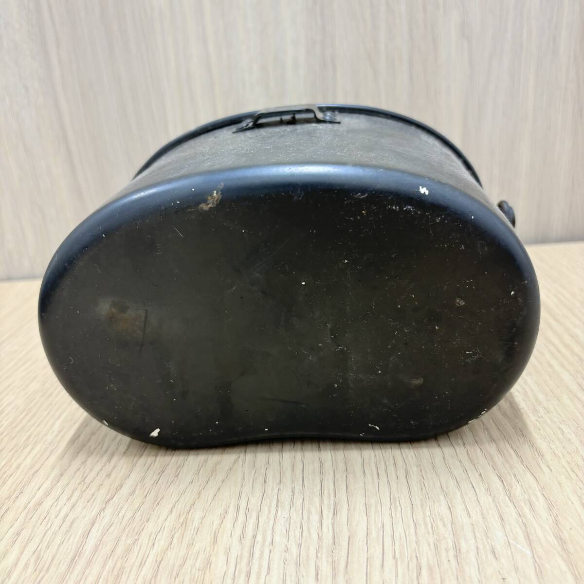 Yahoo!オークション - [K9-4]【現状品】軍用水筒 アルミ水筒 アルミ ...