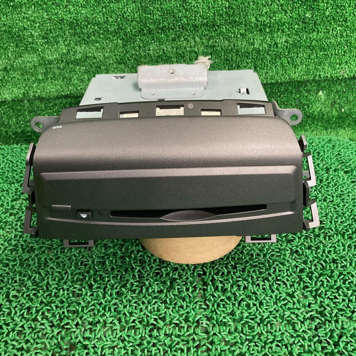 Yahoo!オークション - ホンダ オデッセイL RB1 純正 ナビユニットAVIC-...