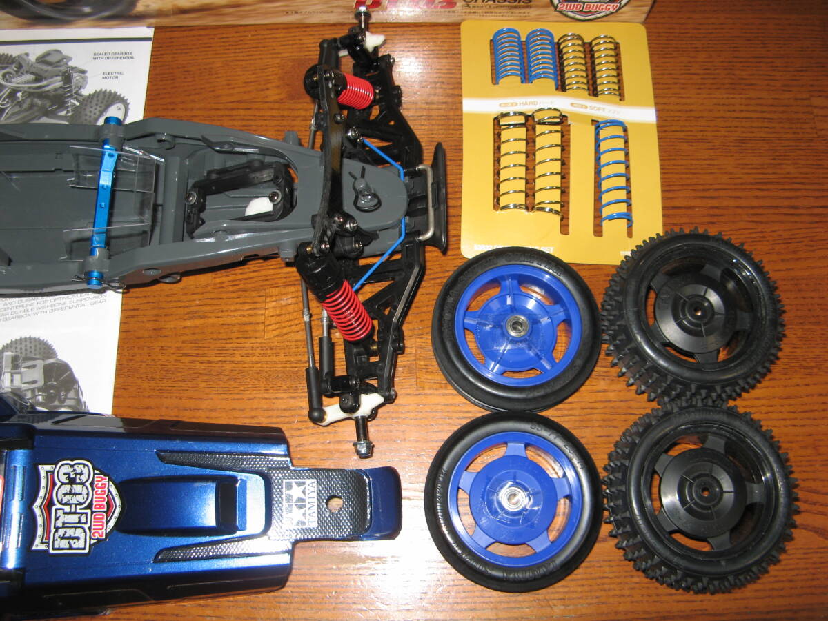 Yahoo!オークション - タミヤ 2WDバギーDT03シャーシ オプション多数付...