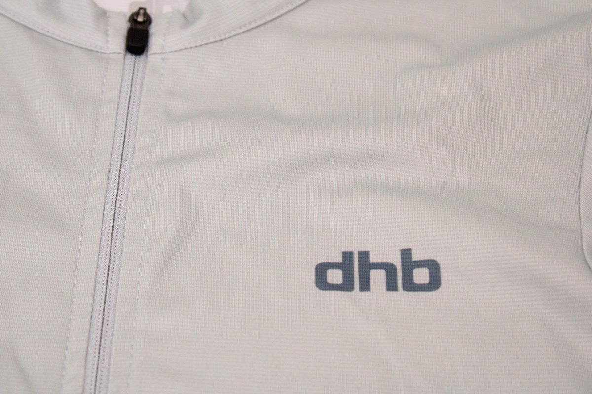 Yahoo!オークション - dhb 半袖ジャージ Sサイズ 美品
