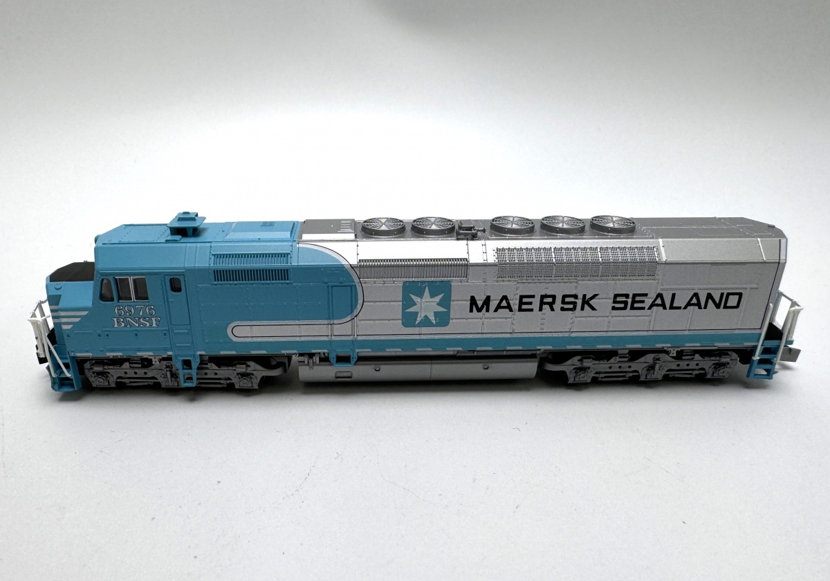 Yahoo!オークション - 1 KATO EMD SDP40F TypeIV #6976 Nゲージ ディー...