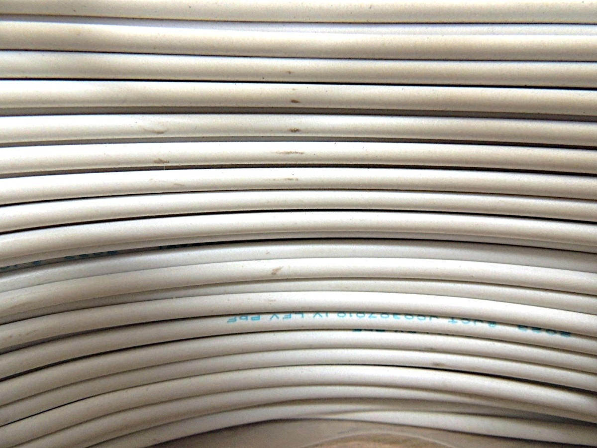 Yahoo!オークション - 未使用 YAZAKI ヤザキ IV (PbF) ケーブル 1.6mm ...