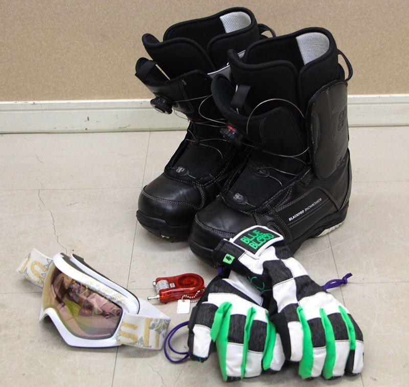 BLACKPRO SNOWBOARDS スノーボード ブーツ MONDO270 US9 EUR42 27.0cm ゴーグル(27.0cm)｜売買されたオークション情報、yahooの商品情報を ...