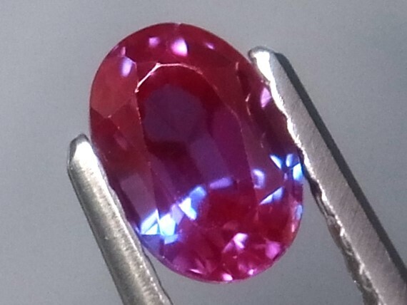 Yahoo!オークション - 0．66ct 新品・超希少・天然と同じクリソベル...