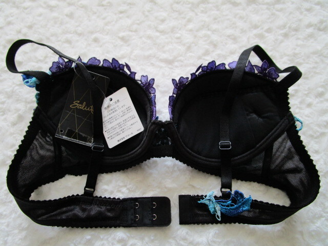 Yahoo!オークション - サルート[レトロモダン]C70＆ショーツM BLワ...