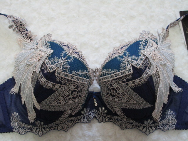 Yahoo!オークション - サルート[王家の紋章]E70＆ショーツM KOワコ...