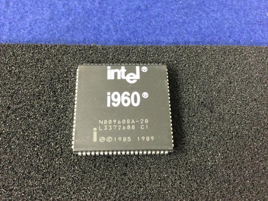 Yahoo!オークション - N80960SA-20 インテル 32-Bit MPU i960 [AZ04-25...