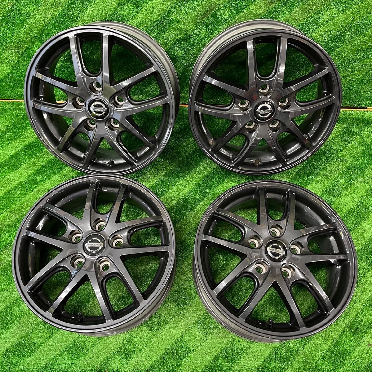 Yahoo!オークション - 日産 セレナ 純正 エスティーロ C26系 C27系 15...