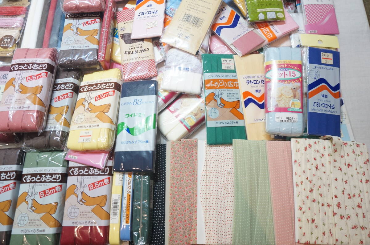 Yahoo!オークション - 【K31A】超大量 約6.8㎏ 手芸用品 まとめ売り ひ...