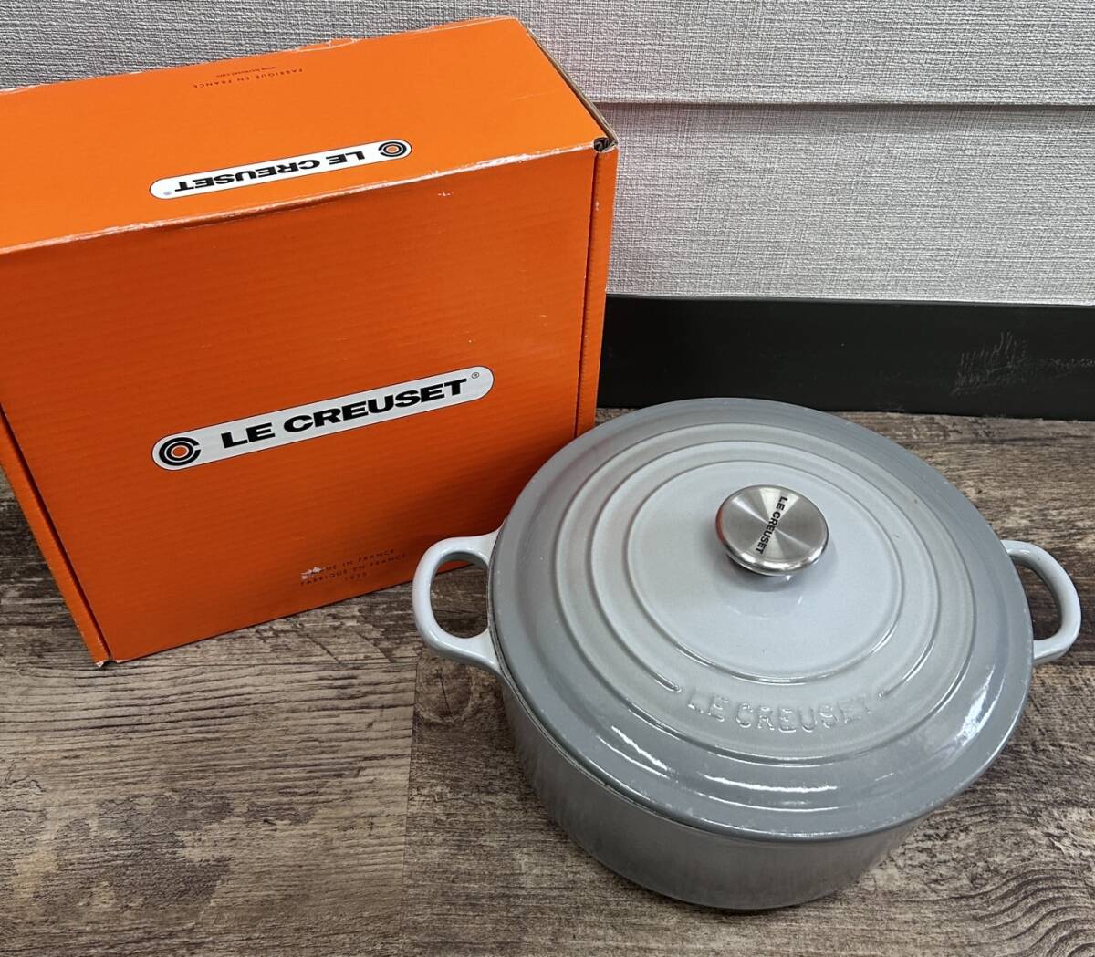 ル クルーゼ LE CREUSET 両手鍋 ココットロンド 24cm シルバー 銀色 洋食器 両手鍋 キッチン 調理器具 料理(両手鍋)｜売買されたオークション情報、yahooの商品情報を ...