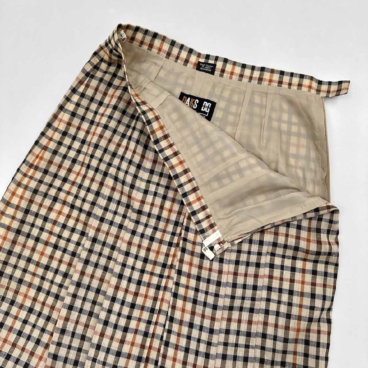 Yahoo!オークション - DAKS ダックス リネン混 チェック タックスカー...