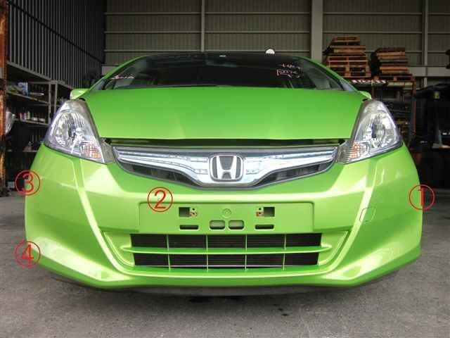 Yahoo!オークション - フィット DAA-GP1 平成23年 フロントバンパー グ...