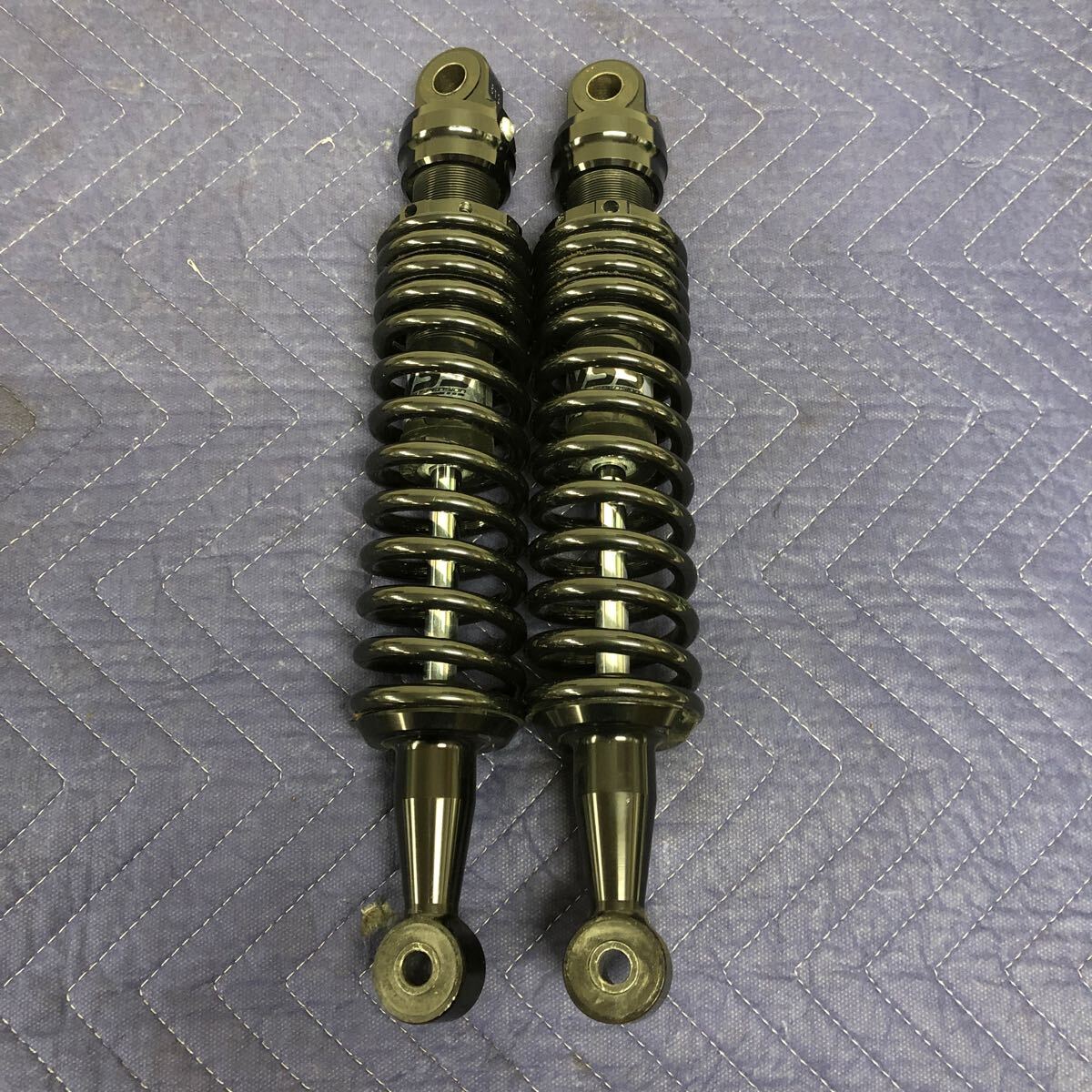 Yahoo!オークション - ゼファー750 ZR750C-052〜 外し YSS リアサスペ...