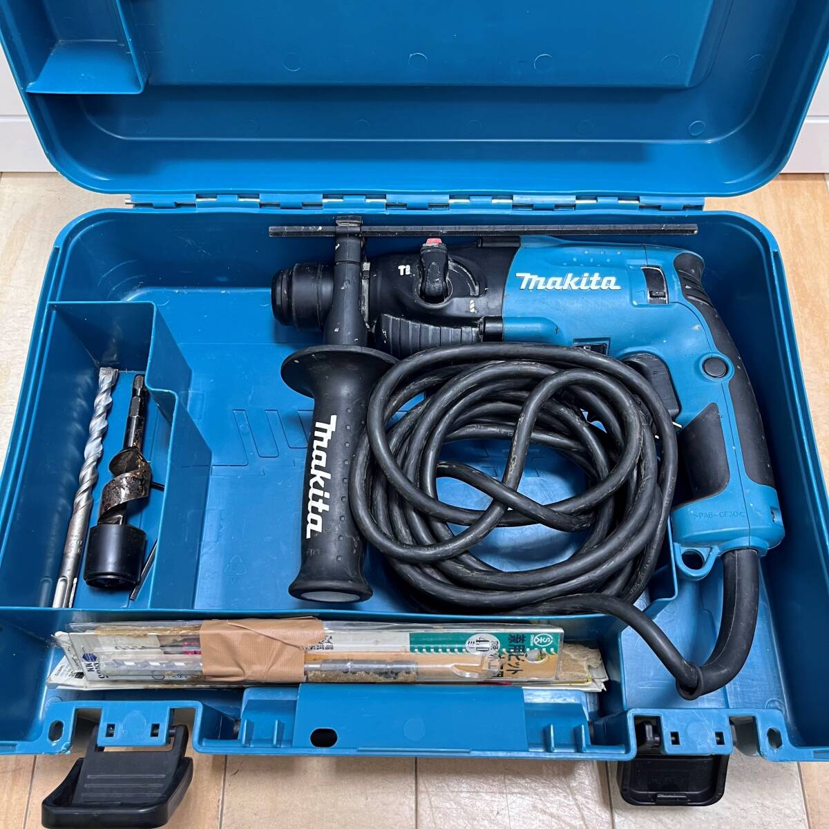 Yahoo!オークション - 【6351】makita HR1830F ハンマドリル マキタ