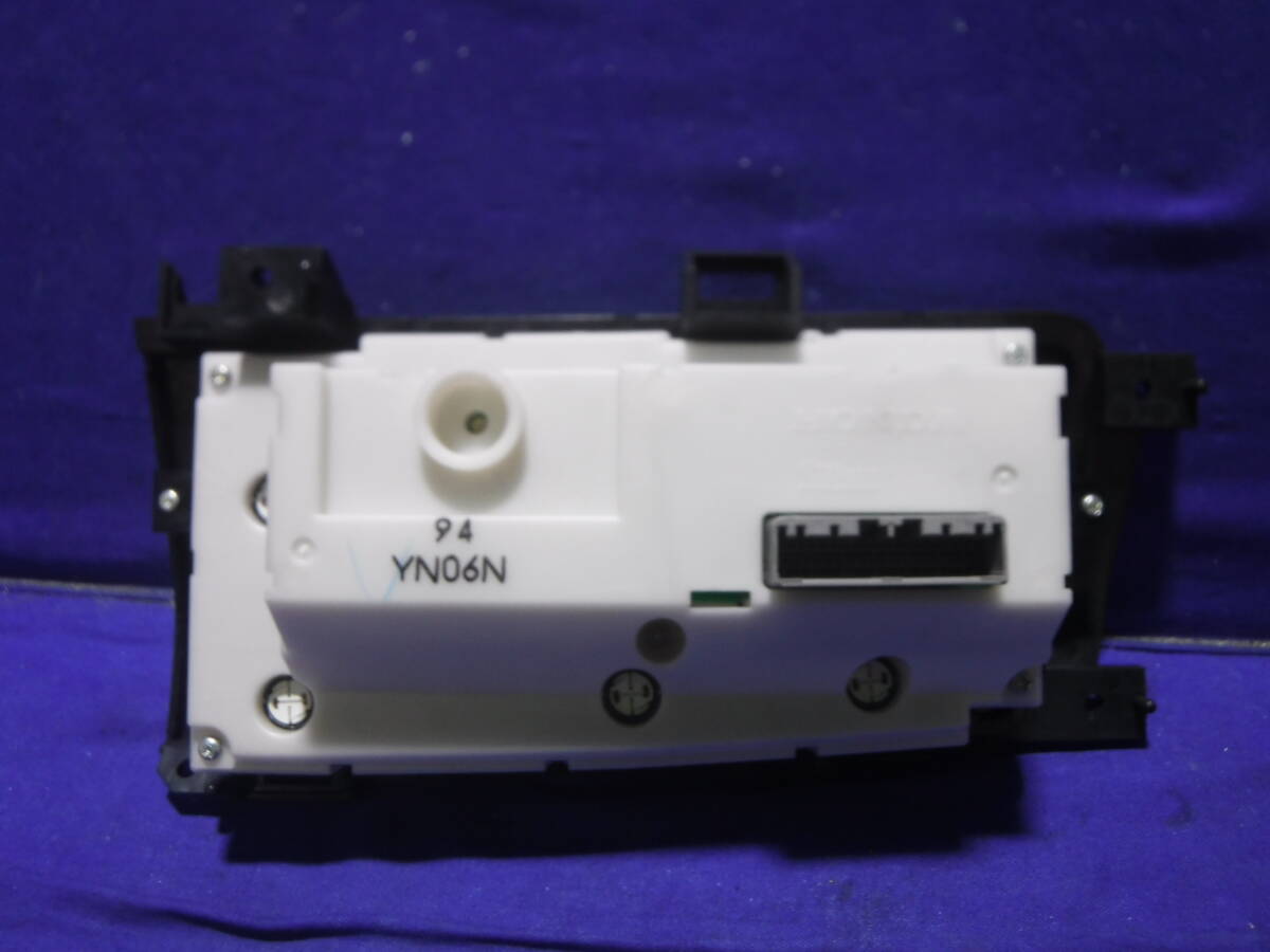 Yahoo!オークション - 【B】ホンダ フリード GB3/GB4 純正 エアコンス...