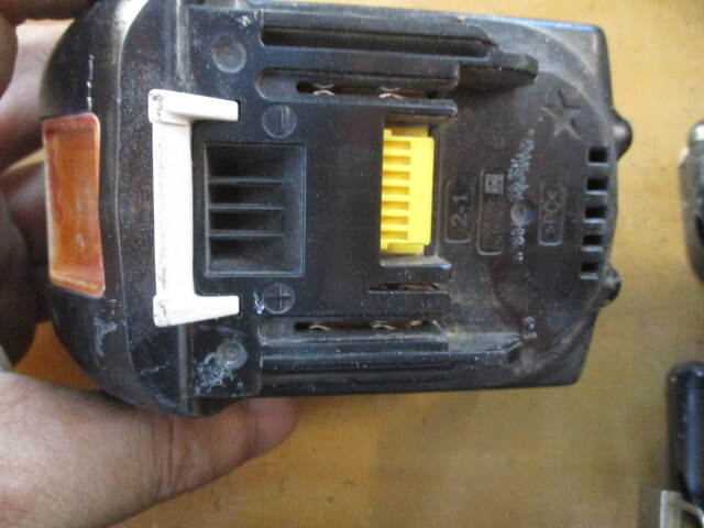 Yahoo!オークション - k2951 マキタ BL1830 18V