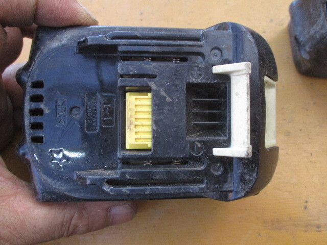 Yahoo!オークション - k3271 マキタ BL1830 18V