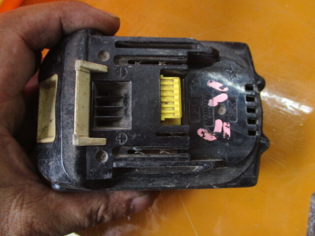 Yahoo!オークション - k3464 マキタ BL1830 18V