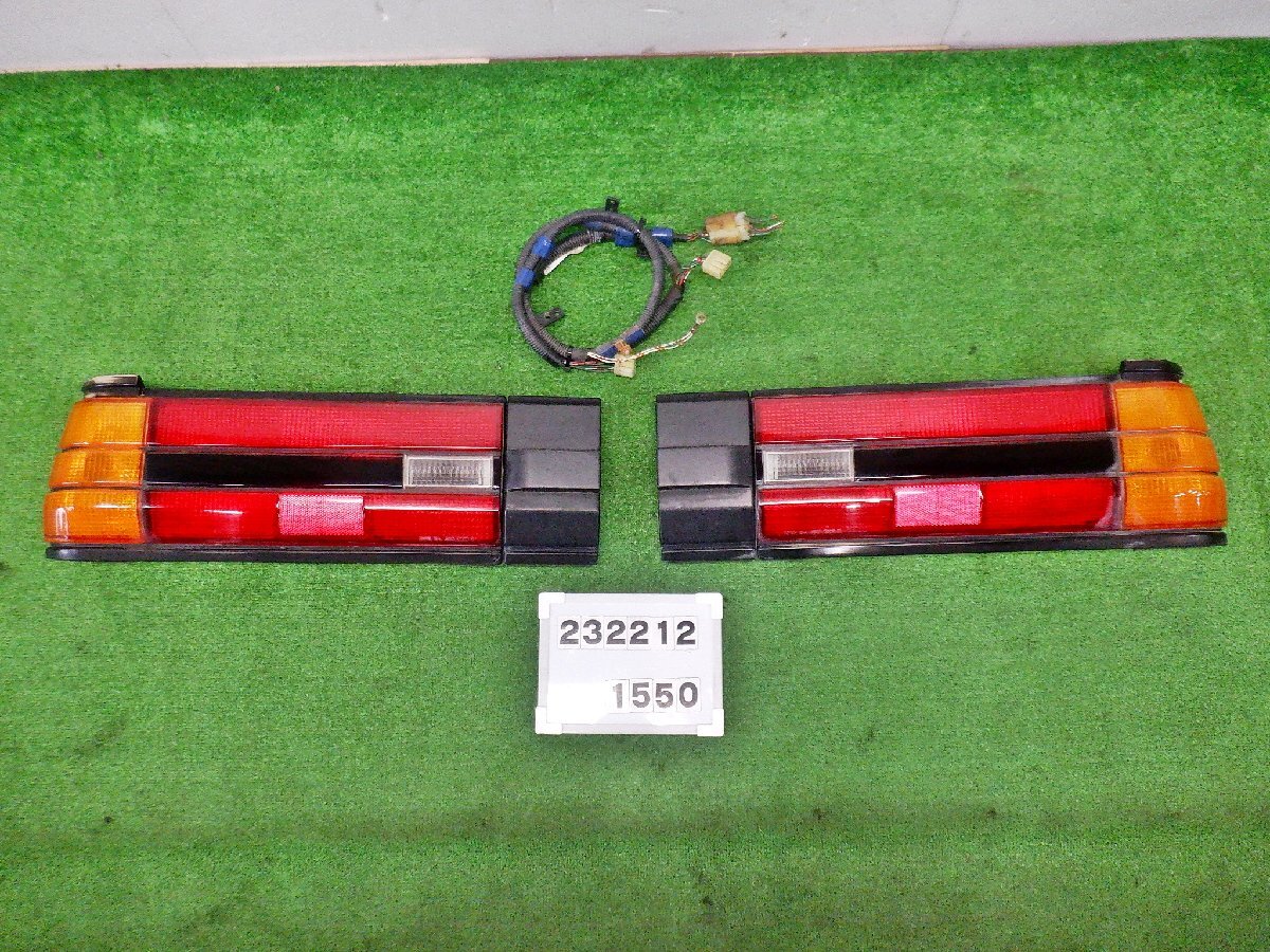 Yahoo!オークション - ビスタ SV10 テールランプ左右セット 当時物 81...